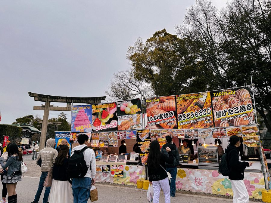 Tokyo Street Food Guide: Where to Try the Most Famous Snacks